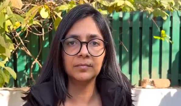 Dcw Issues Notice To Delhi Police Over Alleged Sexual Assault With