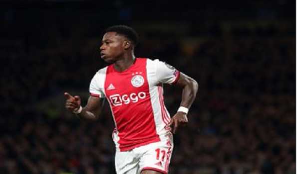 Dutch footballer Promes arrested in Dubai at request of Netherlands