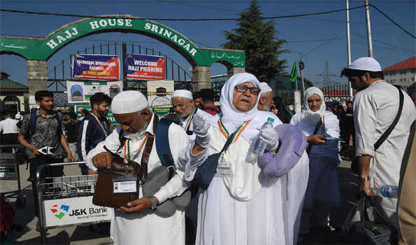 First batch of Haj pilgrims embark for Saudi Arabia from Srinagar Airport